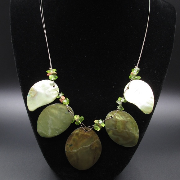 Jewelry | Vintage 19 Inch Green Sea Shell Necklace | Poshmark